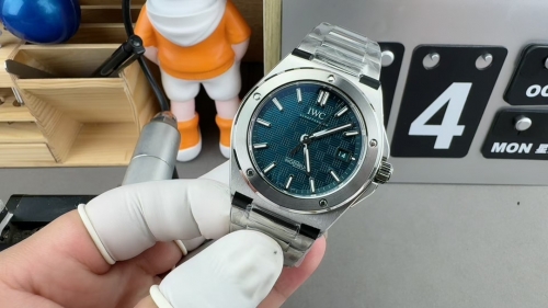 IW001 V7 Factory 2892 movement,IWC
